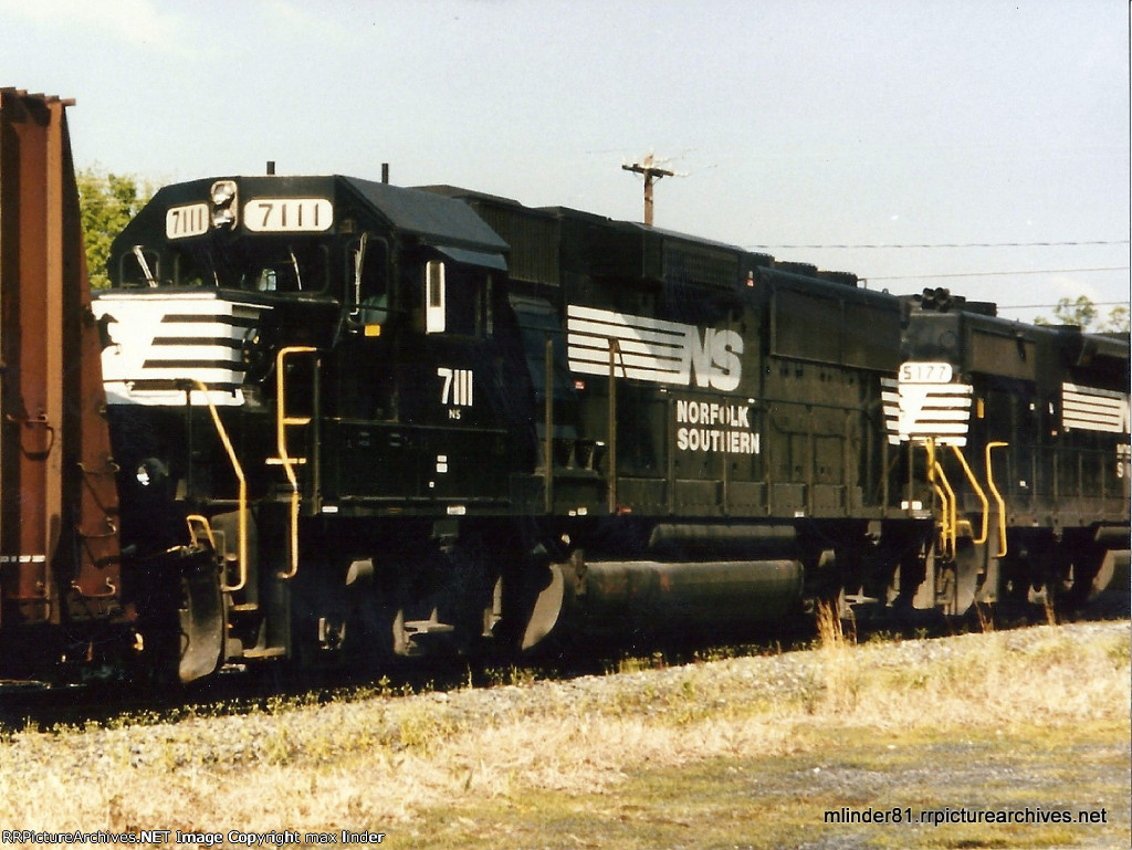 NS 7111